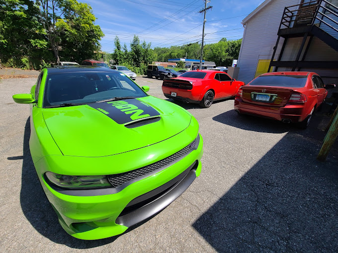 The Tint Man (CT) | Rayno Window Film